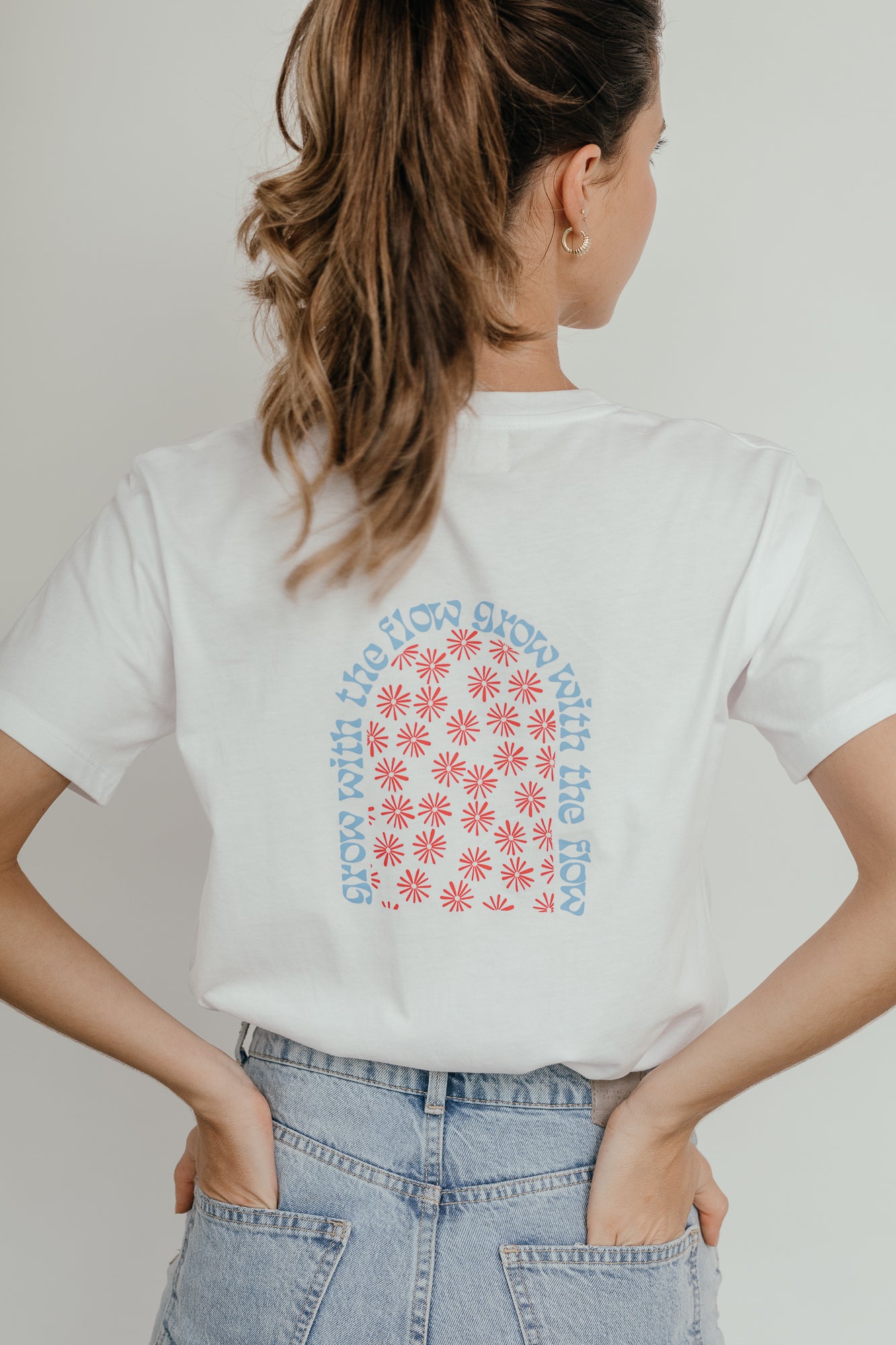 Grow with the flow T-shirt – SHOPWEAREONE